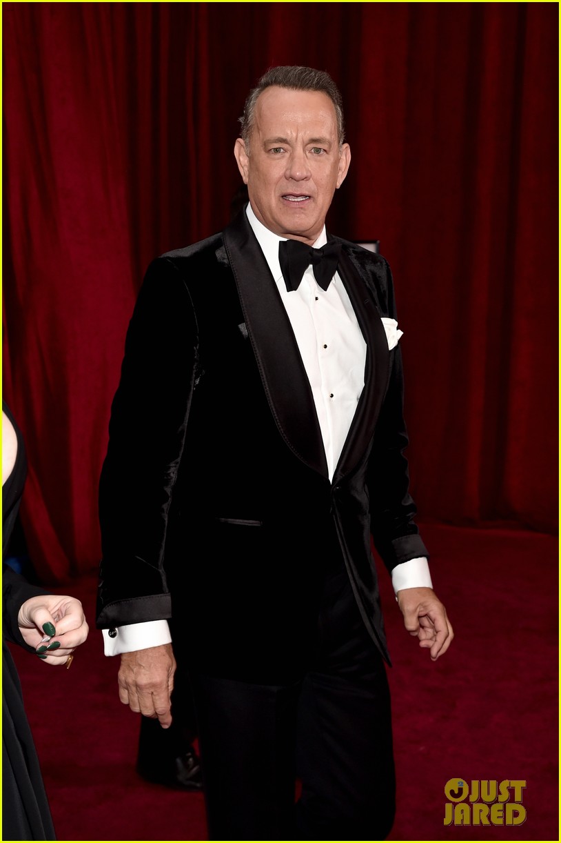 Tom Hanks Yells 'I Am Spartacus' To Honor Kirk Douglas at Oscars 2020: Photo 4434284 | Kirk ...