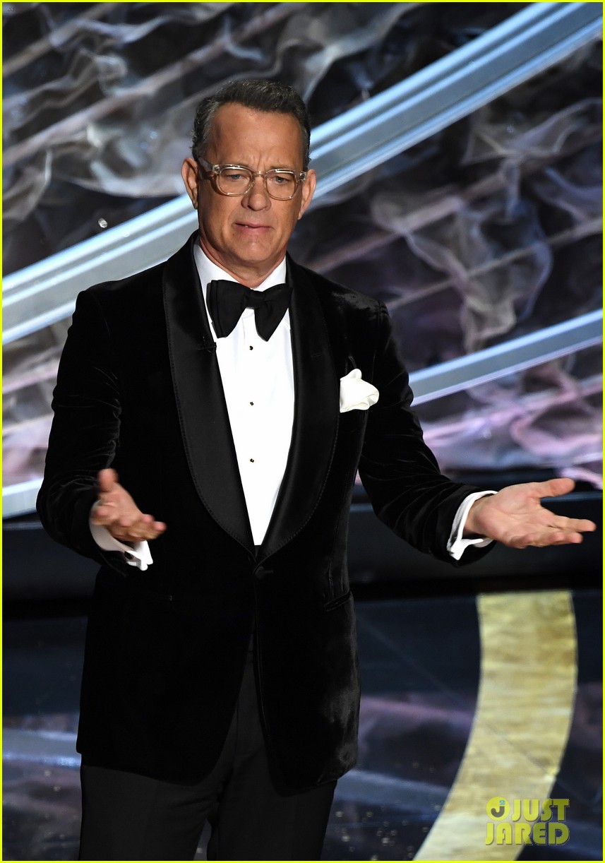 Tom Hanks Yells 'I Am Spartacus' To Honor Kirk Douglas at Oscars 2020: Photo 4434291 | Kirk ...