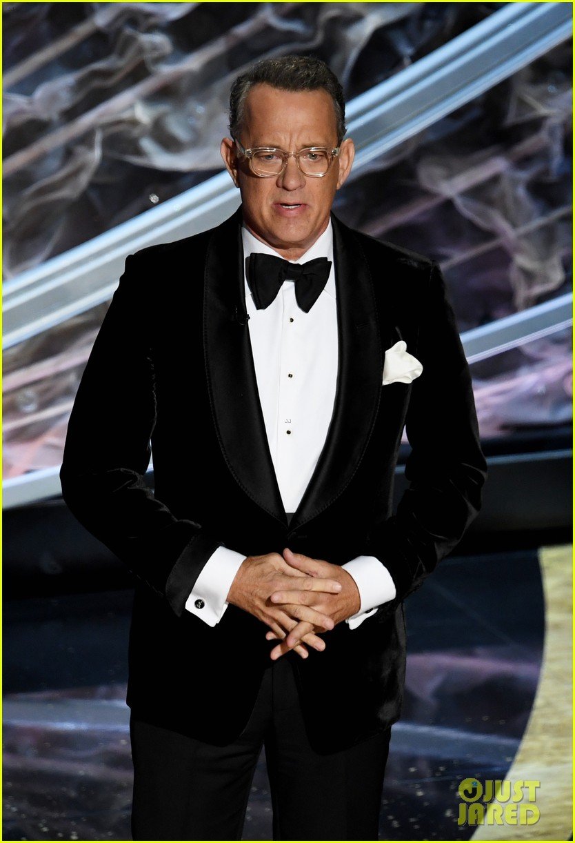 Tom Hanks Yells 'I Am Spartacus' To Honor Kirk Douglas at Oscars 2020: Photo 4434293 | Kirk ...