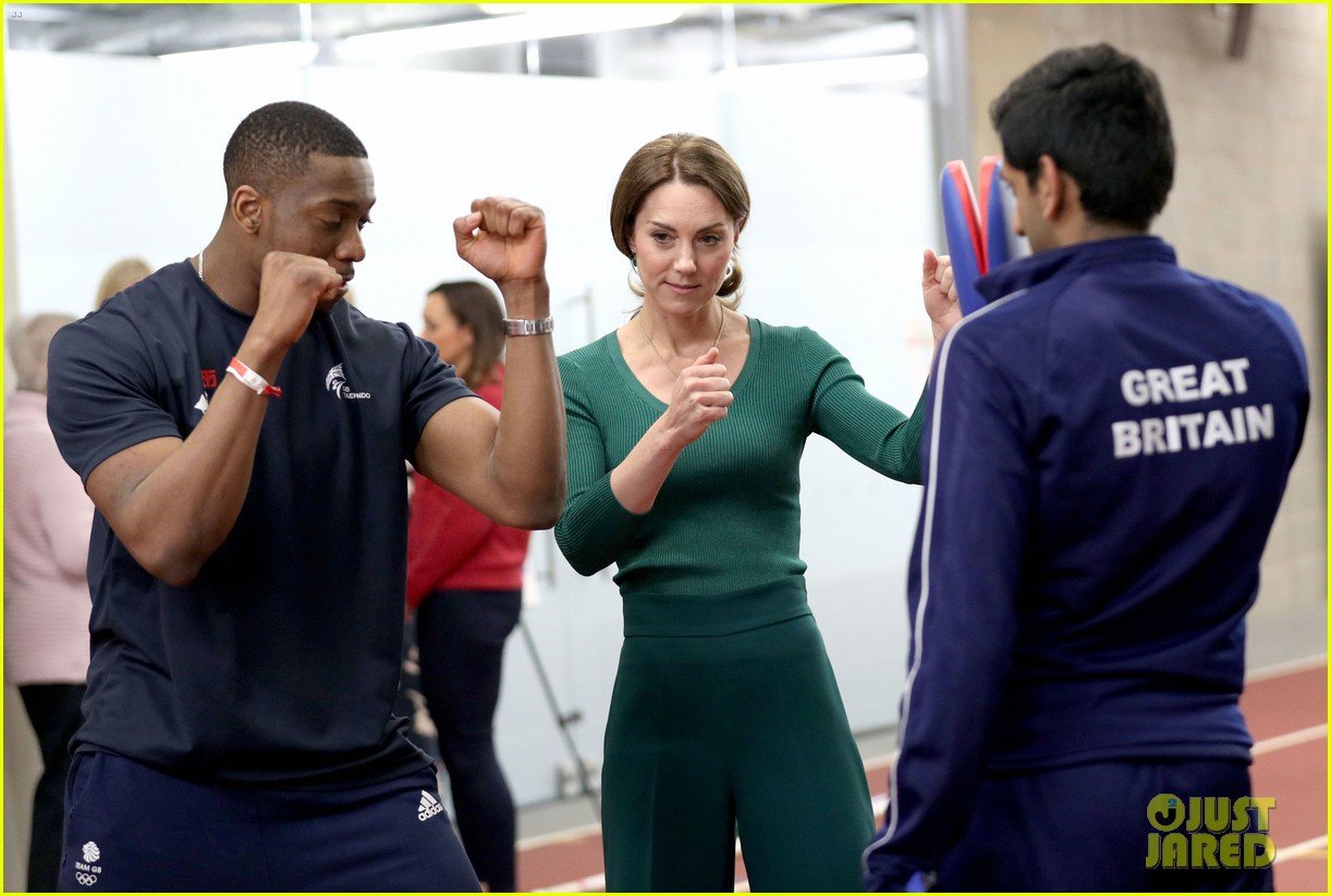 Duchess Kate Middleton Shows Off Her Running Skills & It's All on Video ...