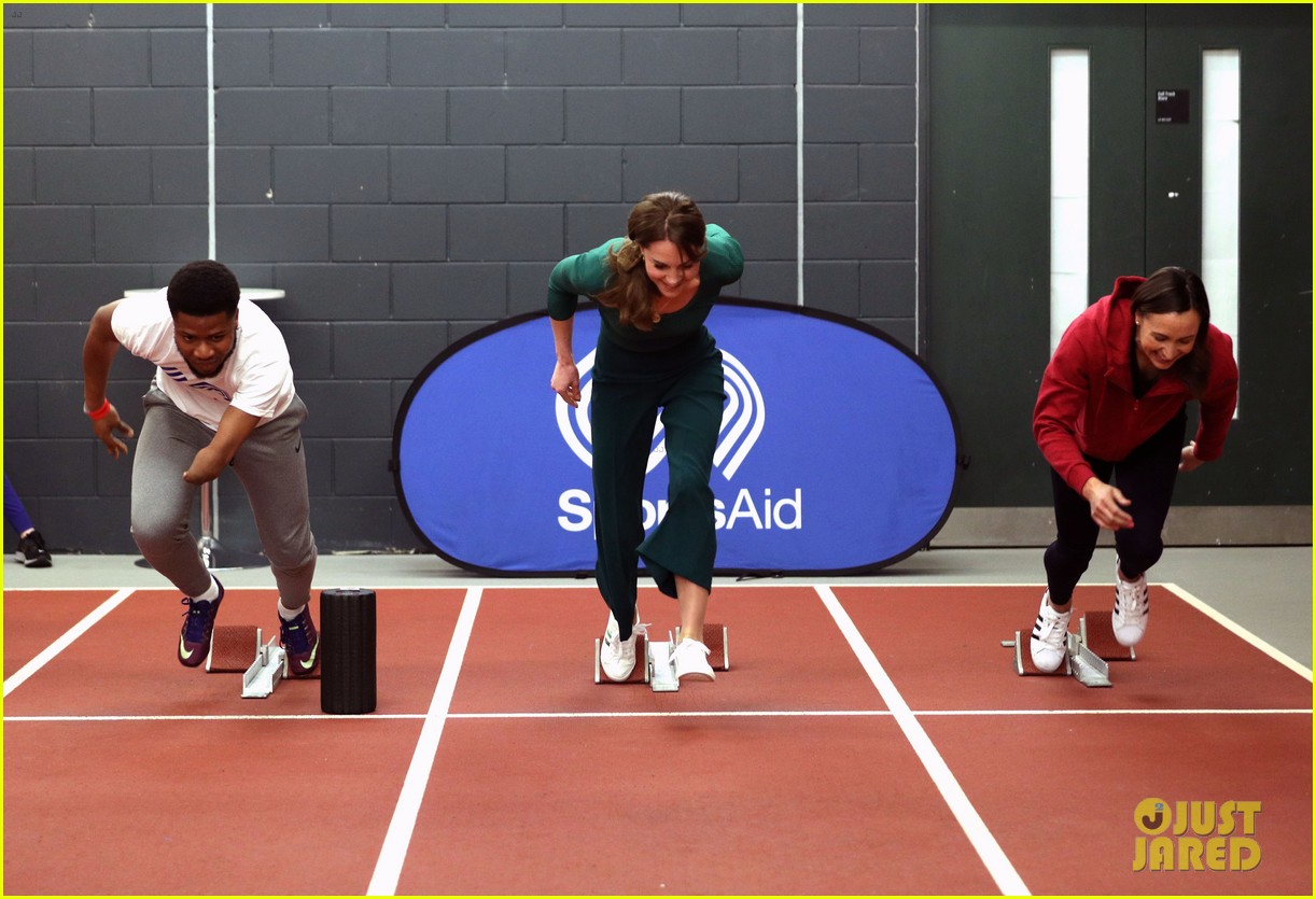 Duchess Kate Middleton Shows Off Her Running Skills & It's All on Video ...
