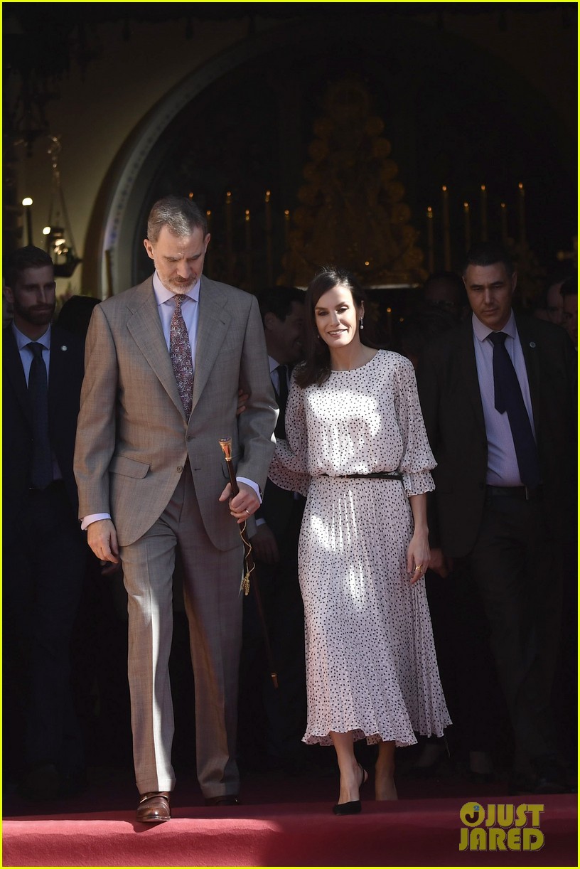 Spain's King Felipe & Queen Letizia Spotted Holding Hands During Trip ...