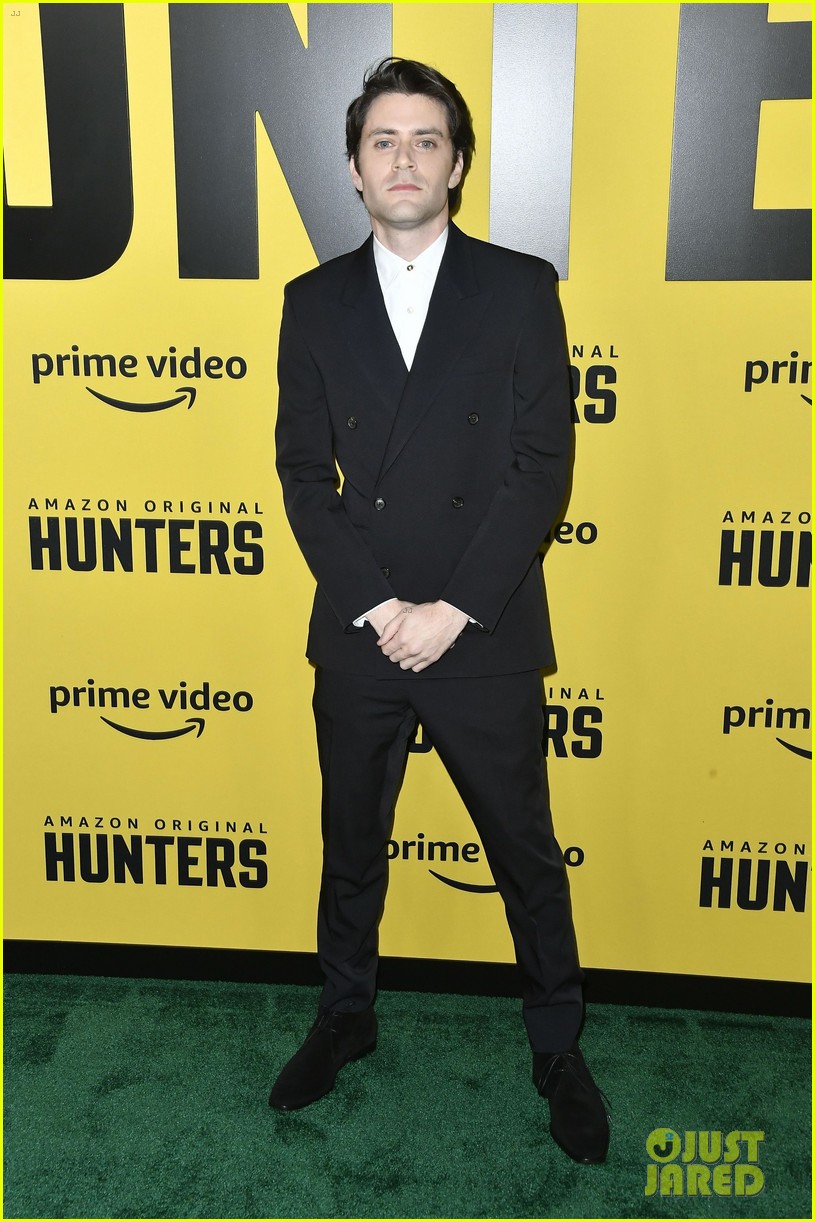 Al Pacino Joins Logan Lerman, Josh Radnor & More at 'Hunters' Premiere ...