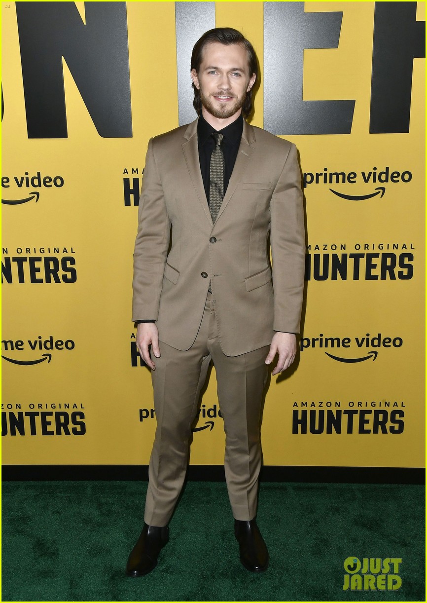 Al Pacino Joins Logan Lerman, Josh Radnor & More at 'Hunters' Premiere ...