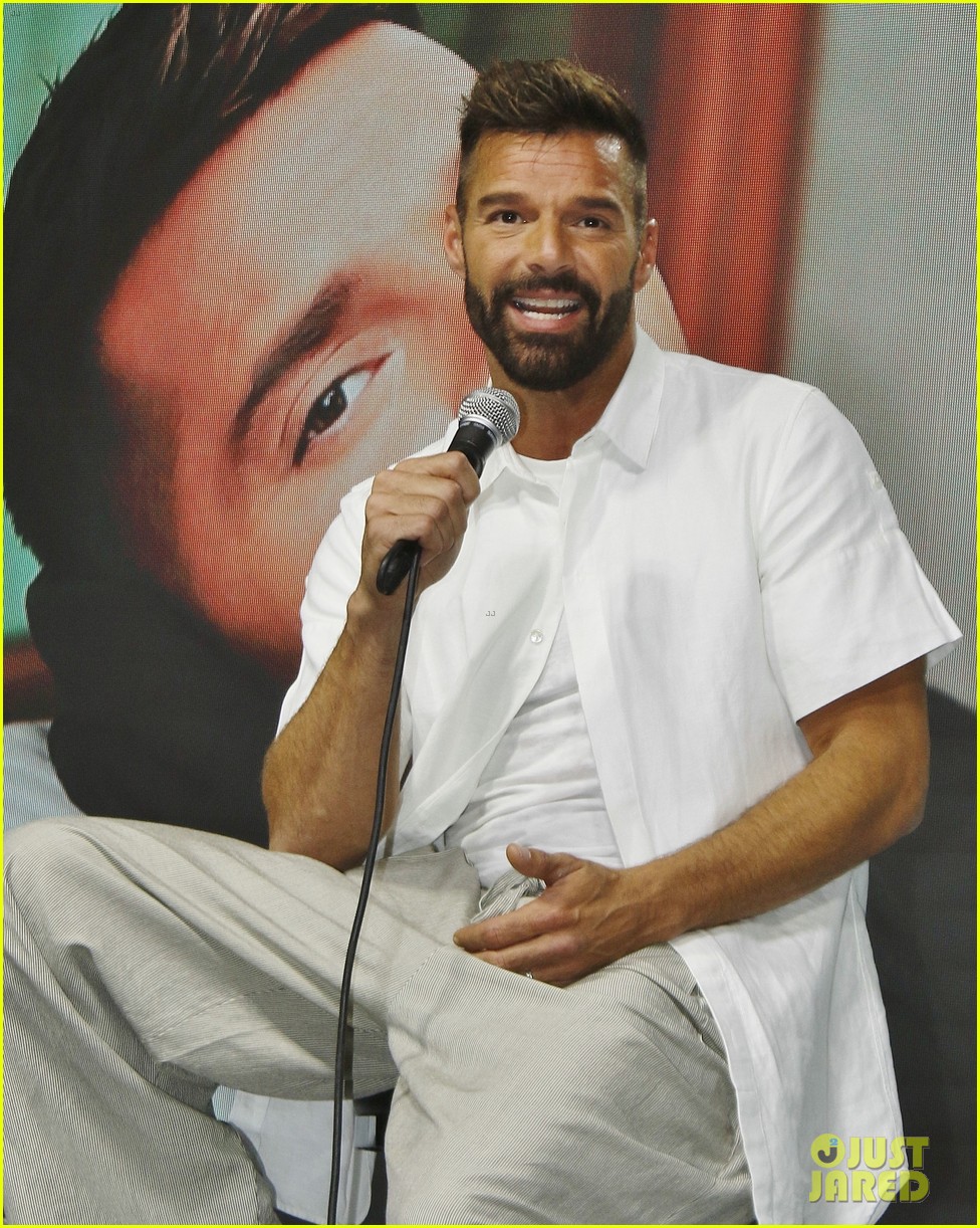 Ricky Martin Says He Wants His Music To 'Carry Message of All Those Who ...