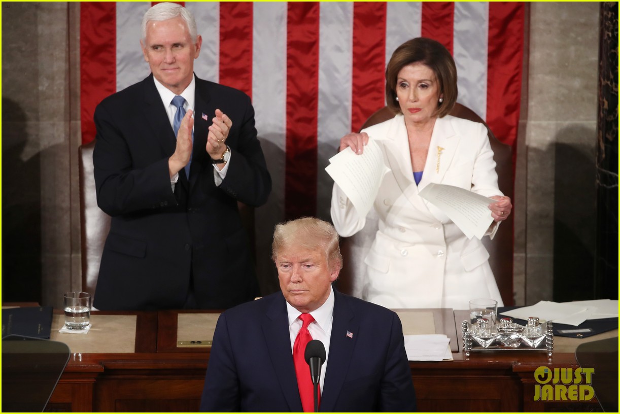 Nancy Pelosi Tears Up Donald Trump's State of the Union 2020 Speech ...