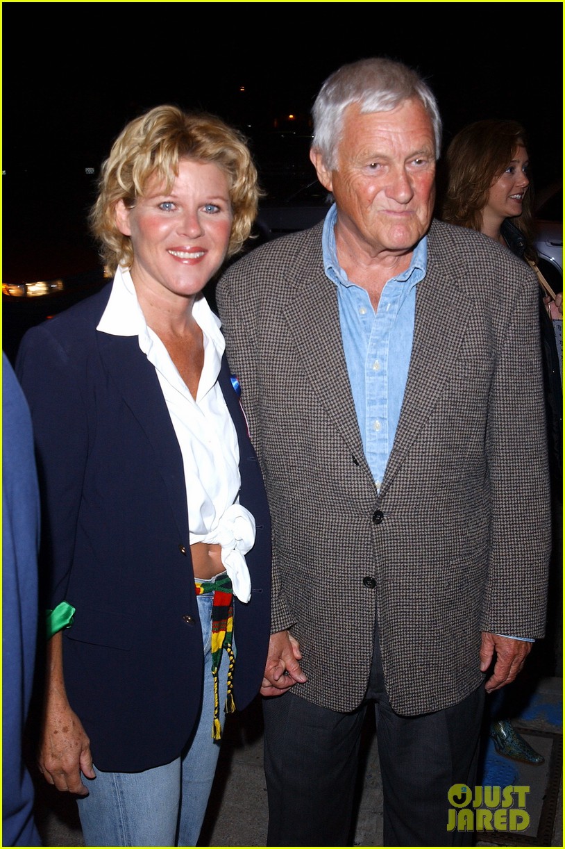 Orson Bean Dead - Actor Dies at 91 After Being Hit By a Car: Photo ...