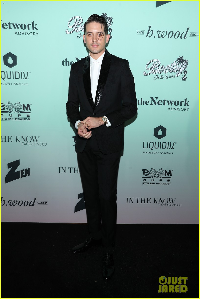 Post Malone Performs at Super Bowl Party Hosted by Kevin Hart!: Photo ...