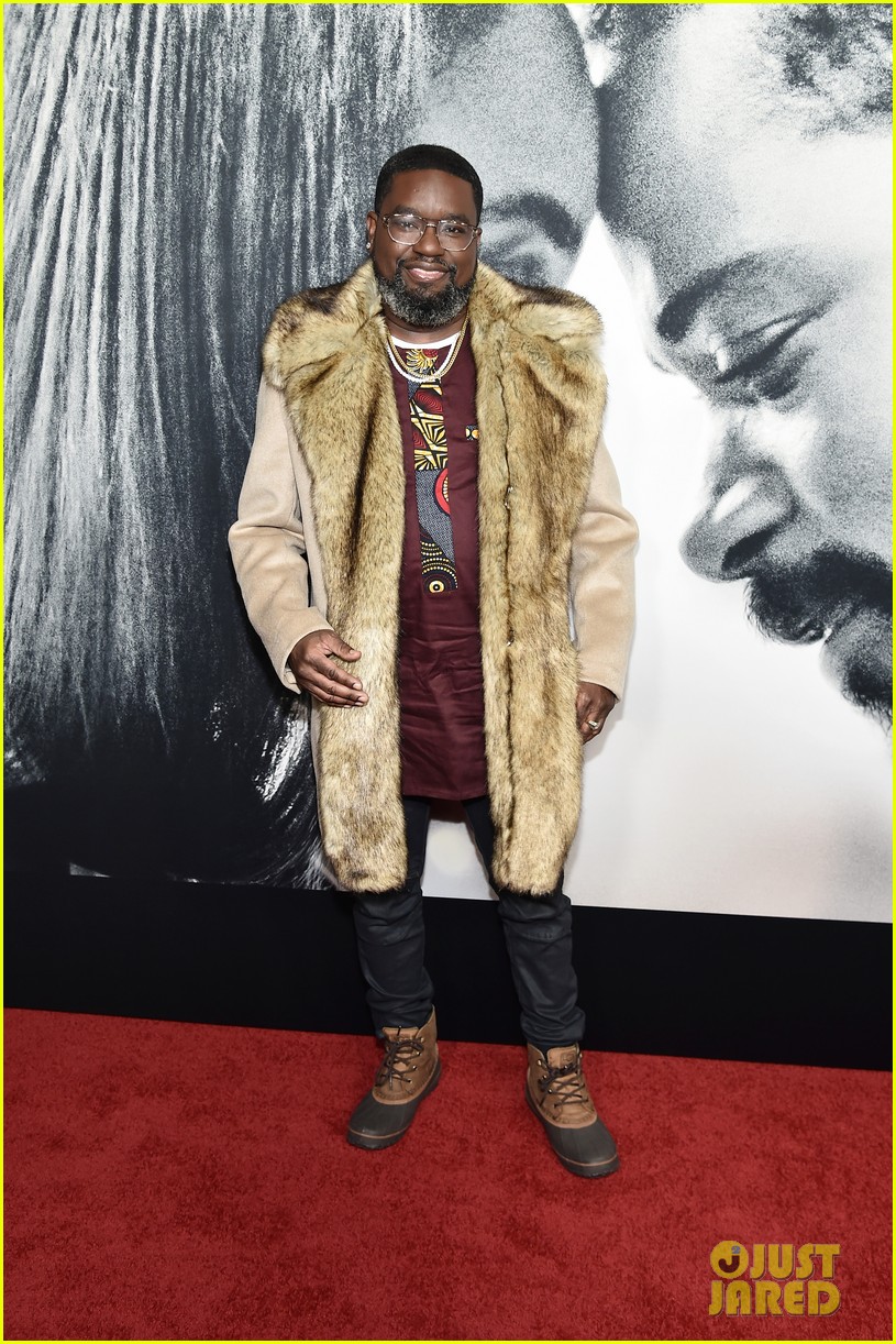 Issa Rae Has a Glam Night Out with 'The Photograph' Cast at NYC ...