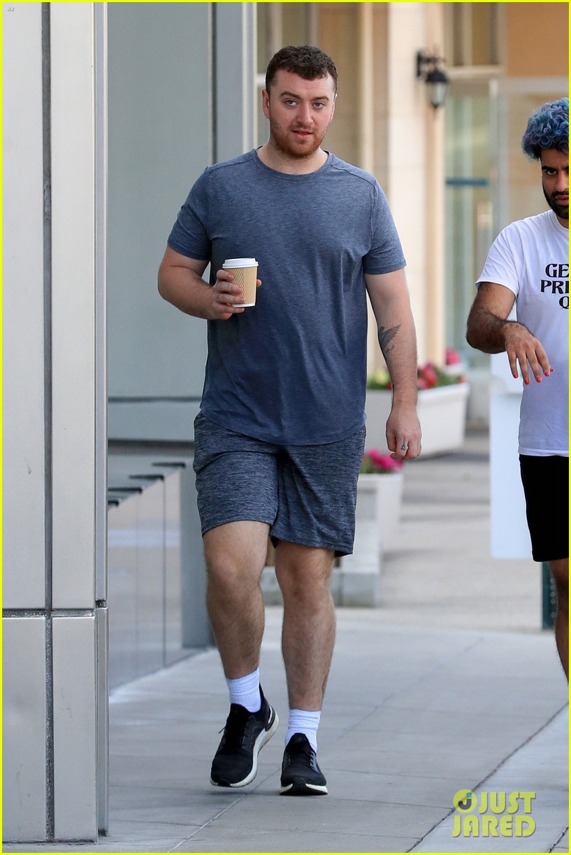 Sam Smith Praises Alok Vaid-Menon After Seeing Their Show in LA: Photo ...