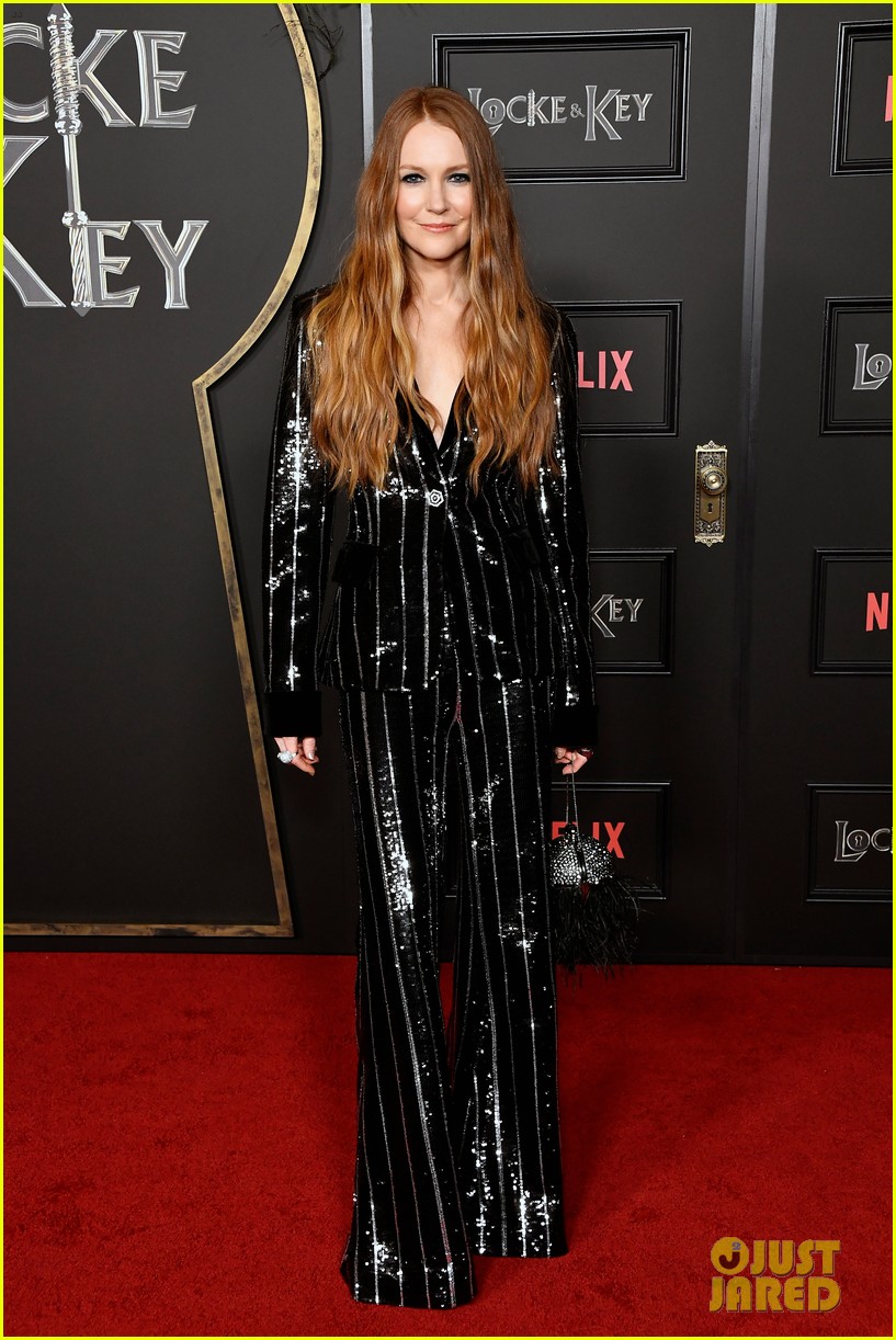 Netflix's 'Locke & Key' Cast Celebrate Their Series Premiere!: Photo ...