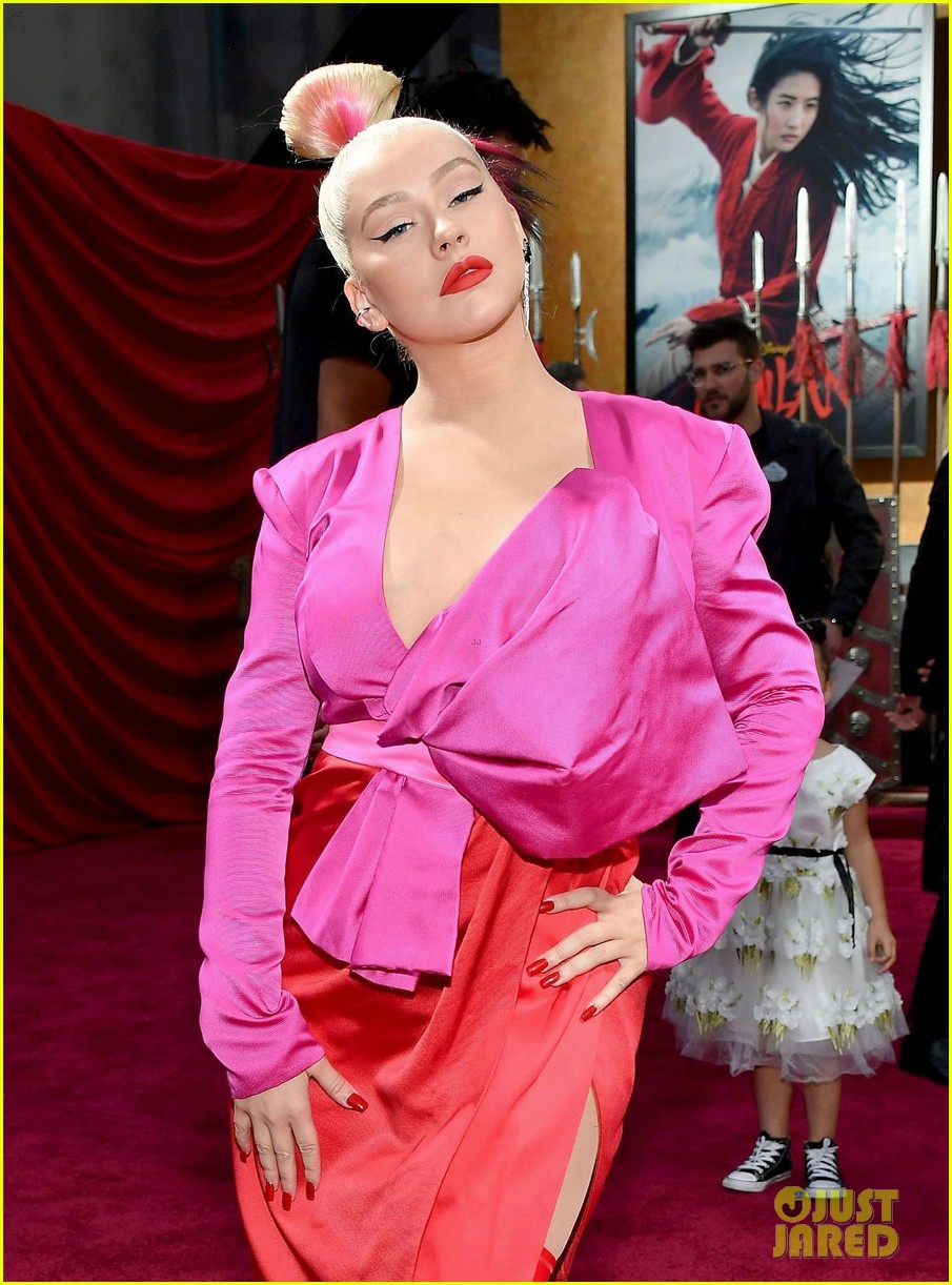 Photo: christina aguilera mulan premiere 11 | Photo 4447894 | Just ...