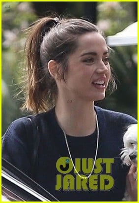 Ana de Armas Drives Ben Affleck's Car To Meeting: Photo 4449526 ...