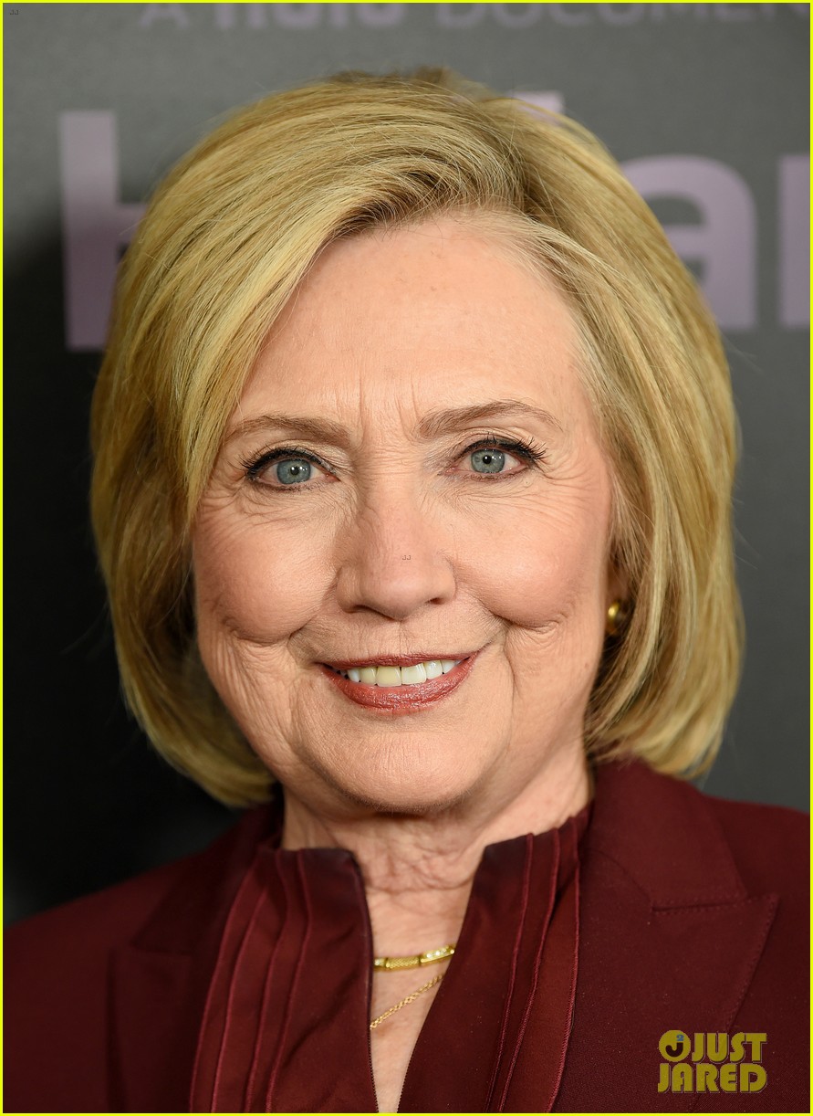 Hillary Clinton Rocks Red Suit at Hulu's 'Hillary' Premiere in NYC ...