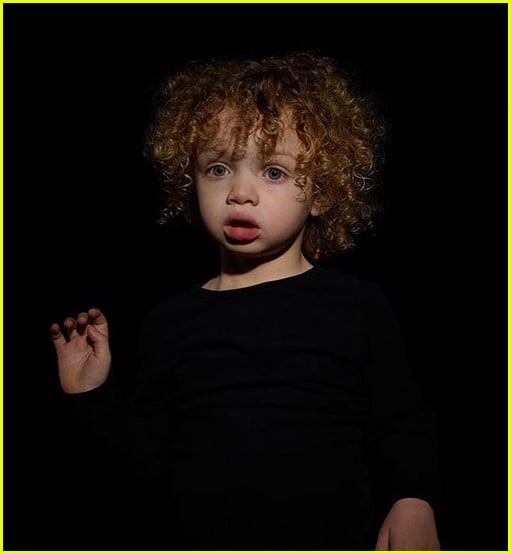 Drake Shares First Photos of His Son Adonis' Face: Photo 4451963 ...