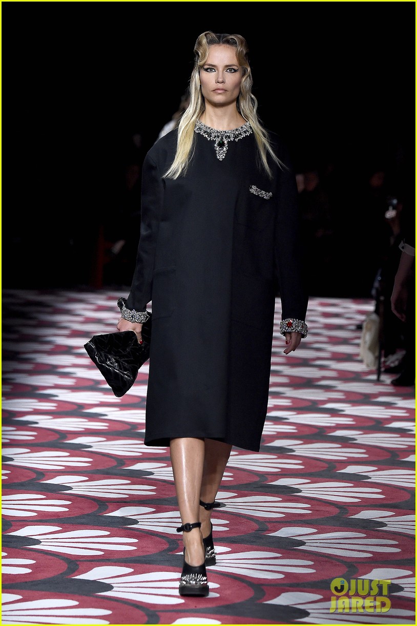 Lucy Hale Supports Gigi & Bella Hadid at Miu Miu's Paris Fashion Week ...