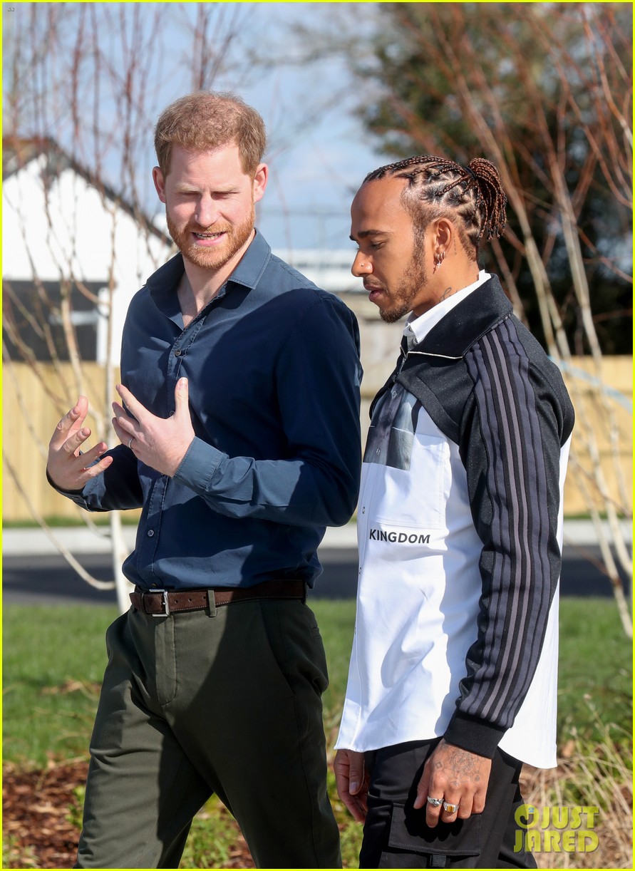 Prince Harry Beats Lewis Hamilton in Pit Stop Test During Silverstone ...