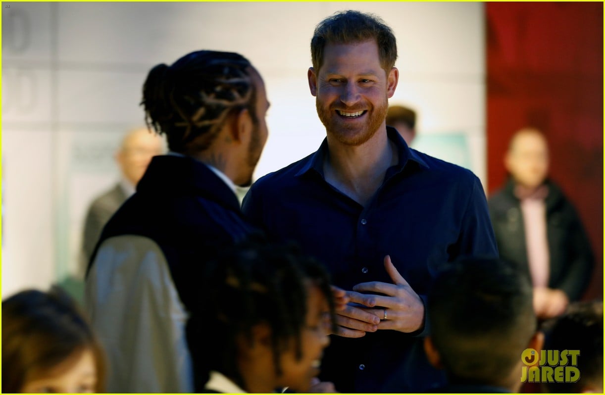 Prince Harry Beats Lewis Hamilton in Pit Stop Test During Silverstone ...