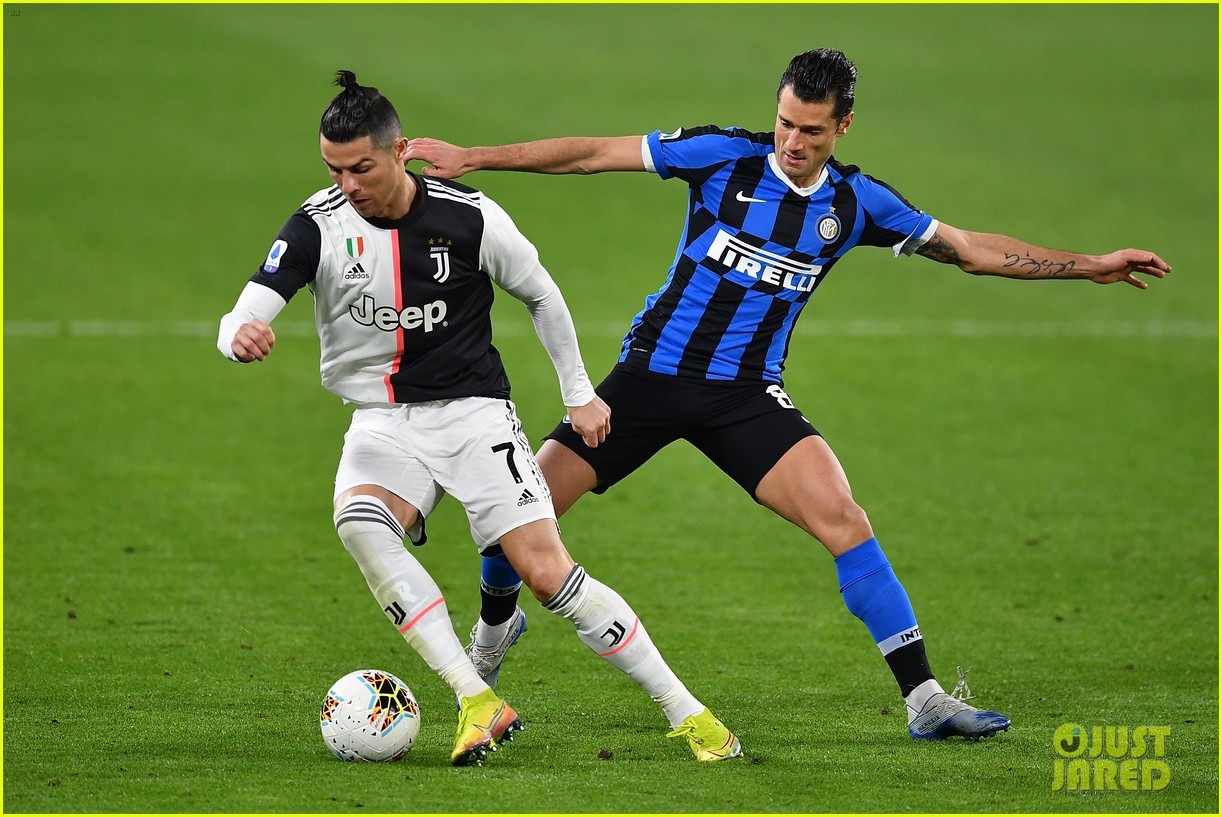 Cristiano Ronaldo Plays 1,000th Soccer Game to Empty Stadium in Italy ...
