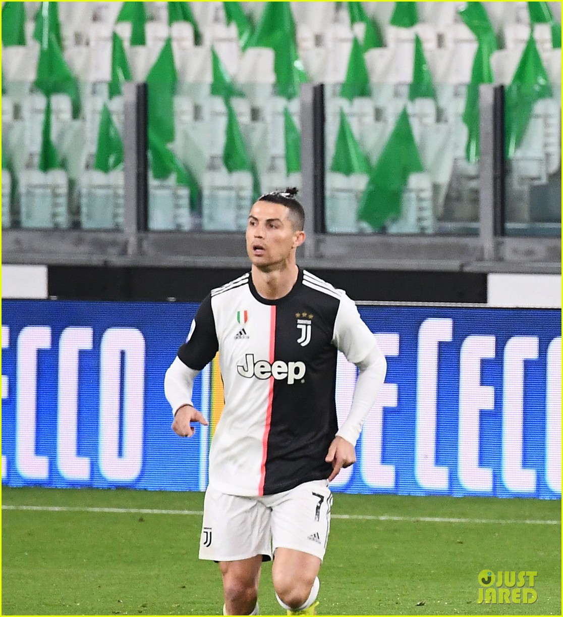 Cristiano Ronaldo Plays 1,000th Soccer Game to Empty Stadium in Italy ...