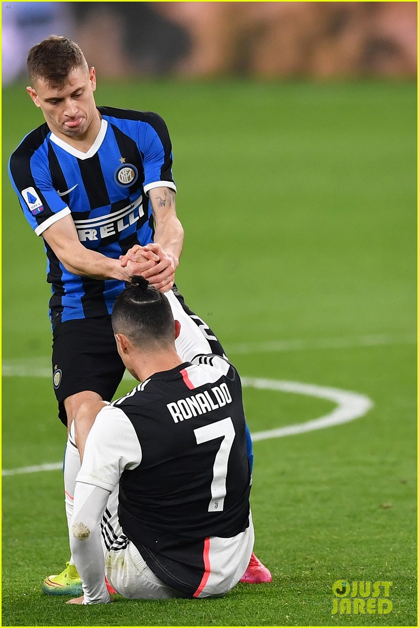 Cristiano Ronaldo Plays 1,000th Soccer Game to Empty Stadium in Italy ...