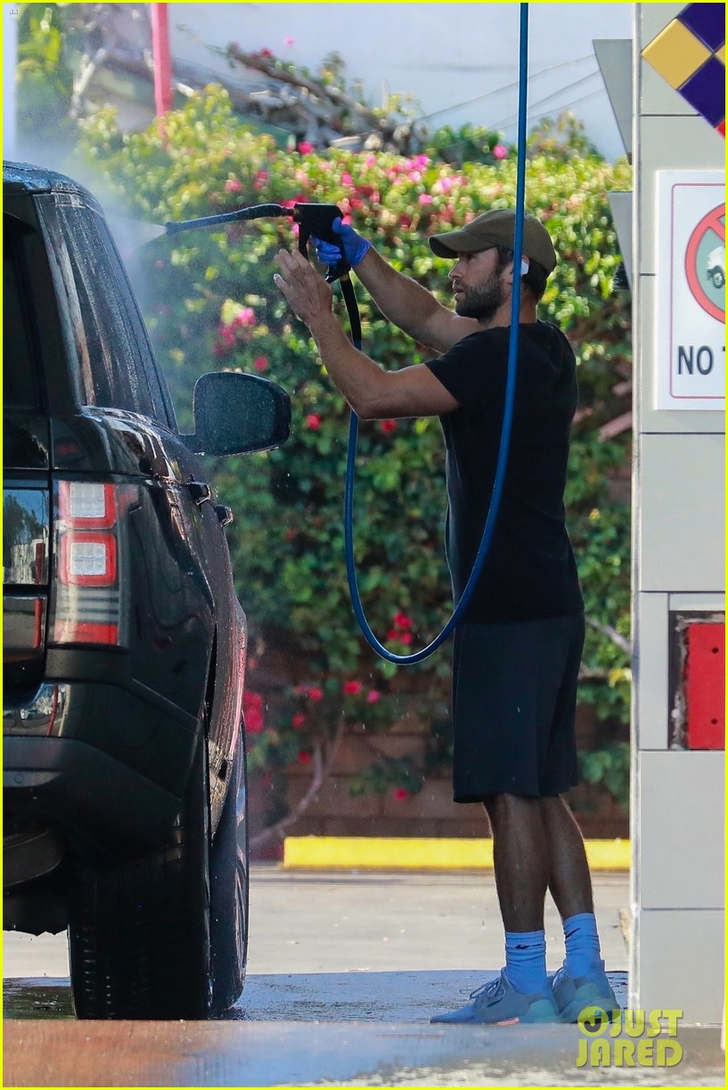 Chace Crawford Went to a DIY Car Wash & Put His Bulging Biceps on ...