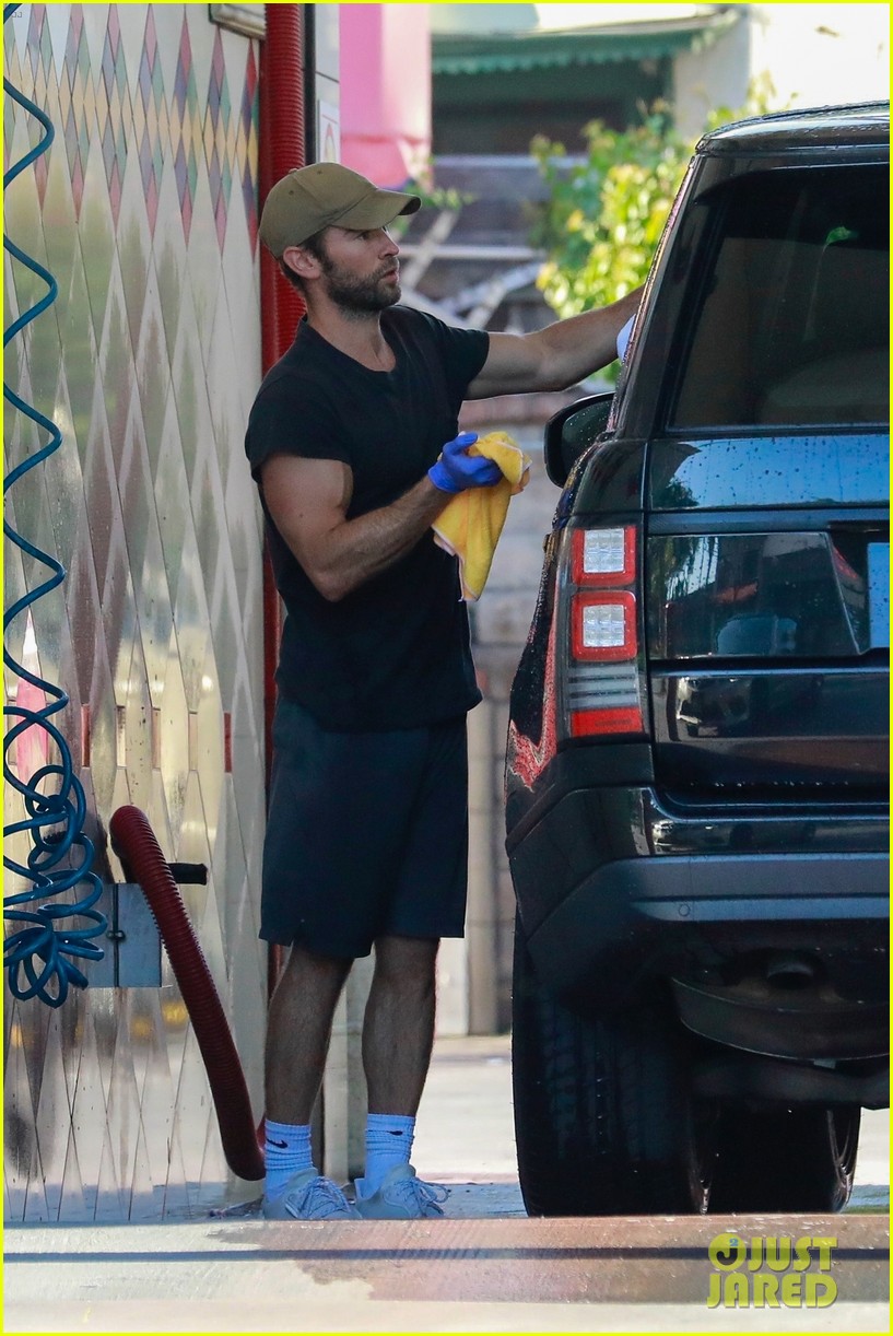 Chace Crawford Went to a DIY Car Wash & Put His Bulging Biceps on ...