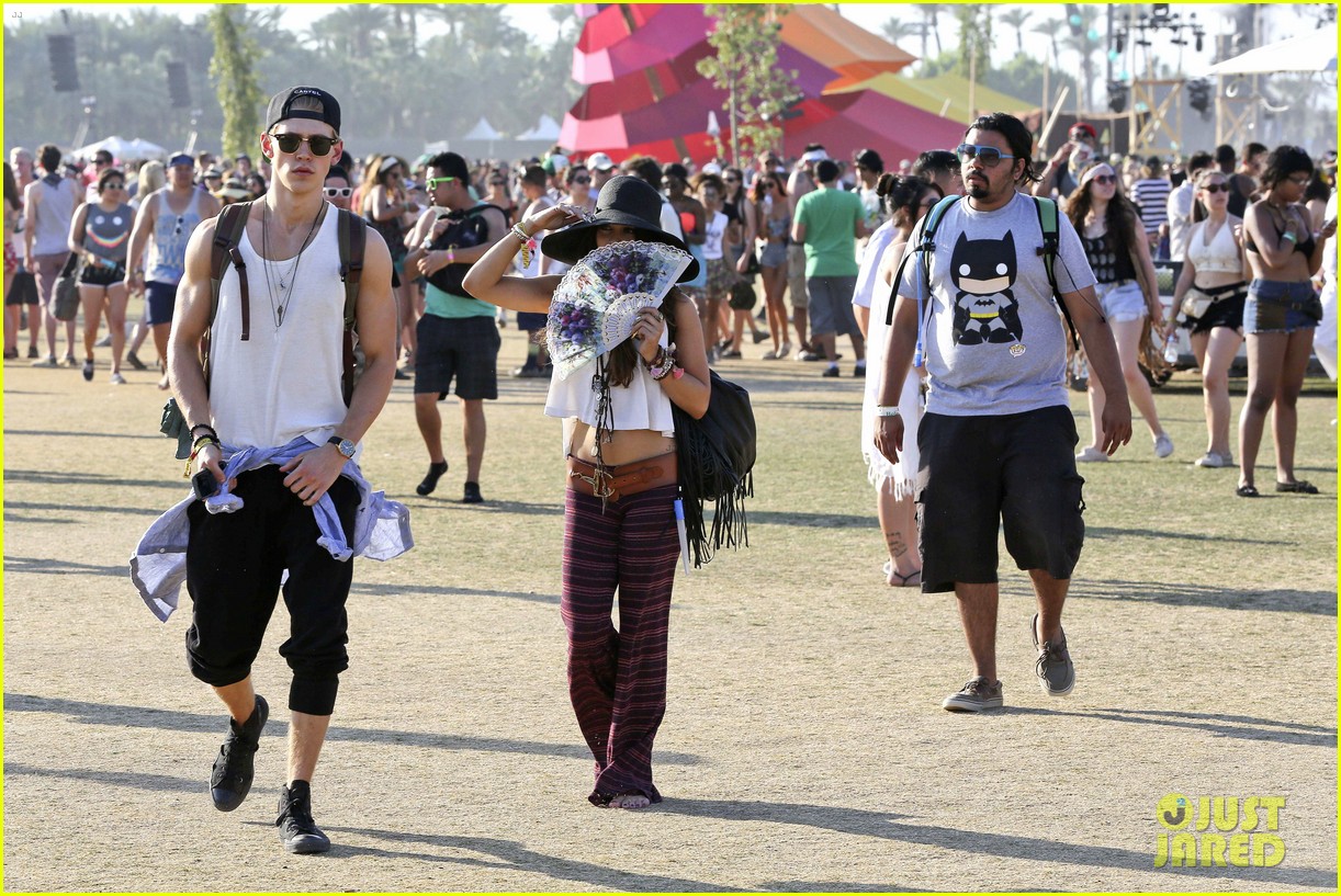 Vanessa Hudgens Looks Back at Past Coachellas on the Day It Should've ...