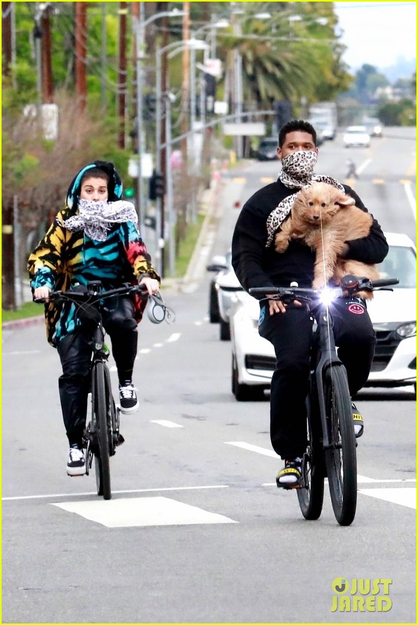 Usher Carries His Dog on Bike Ride with Girlfriend Jennifer Goicoechea ...