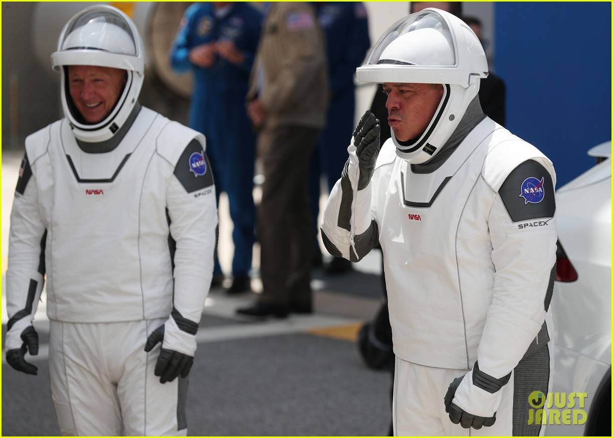 Astronauts Bob Behnken & Doug Hurley Say Goodbye to Families from a ...