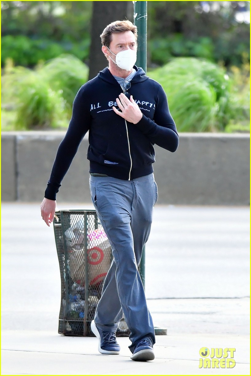 Hugh Jackman Has Been Dancing To 'Shipoopi' From 'The Music Man' To ...