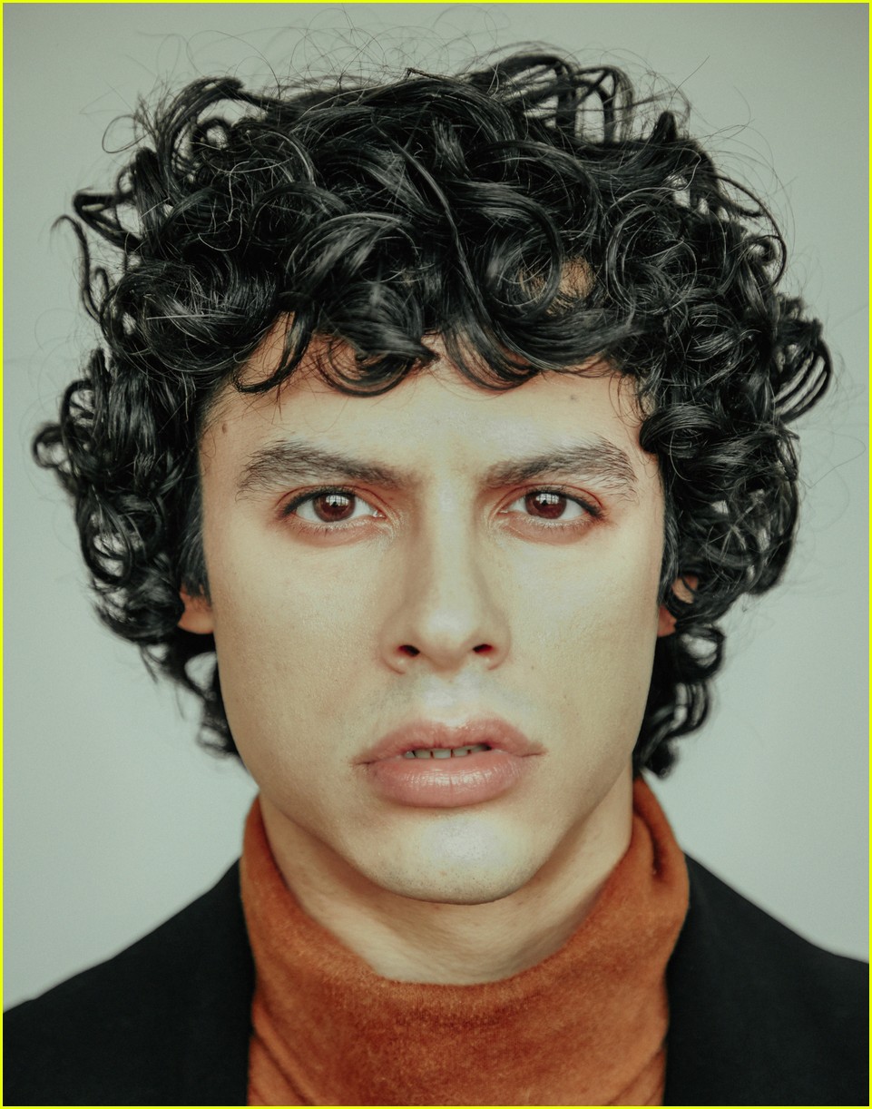 Get to Know Katy Keene's Jonny Beauchamp with These 10 Fun Facts ...