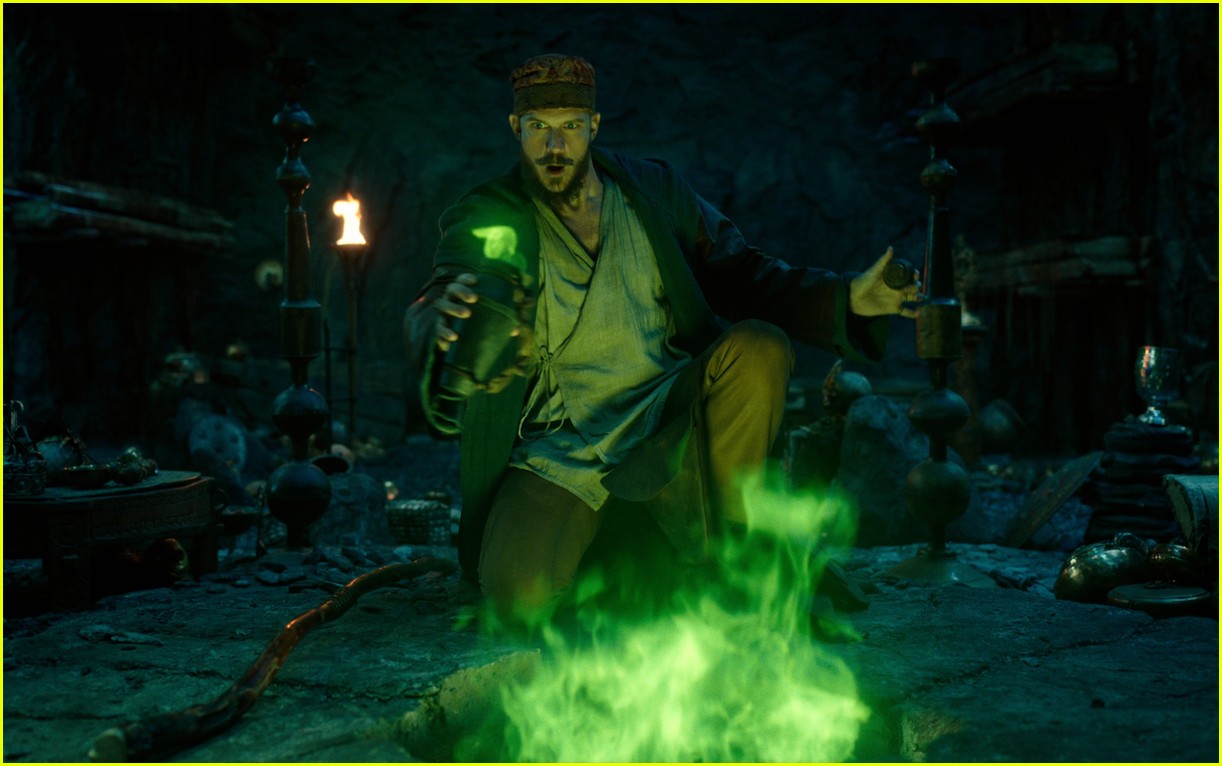 Netflix's 'Cursed' Gets First Look Photos, See Katherine Langford in ...