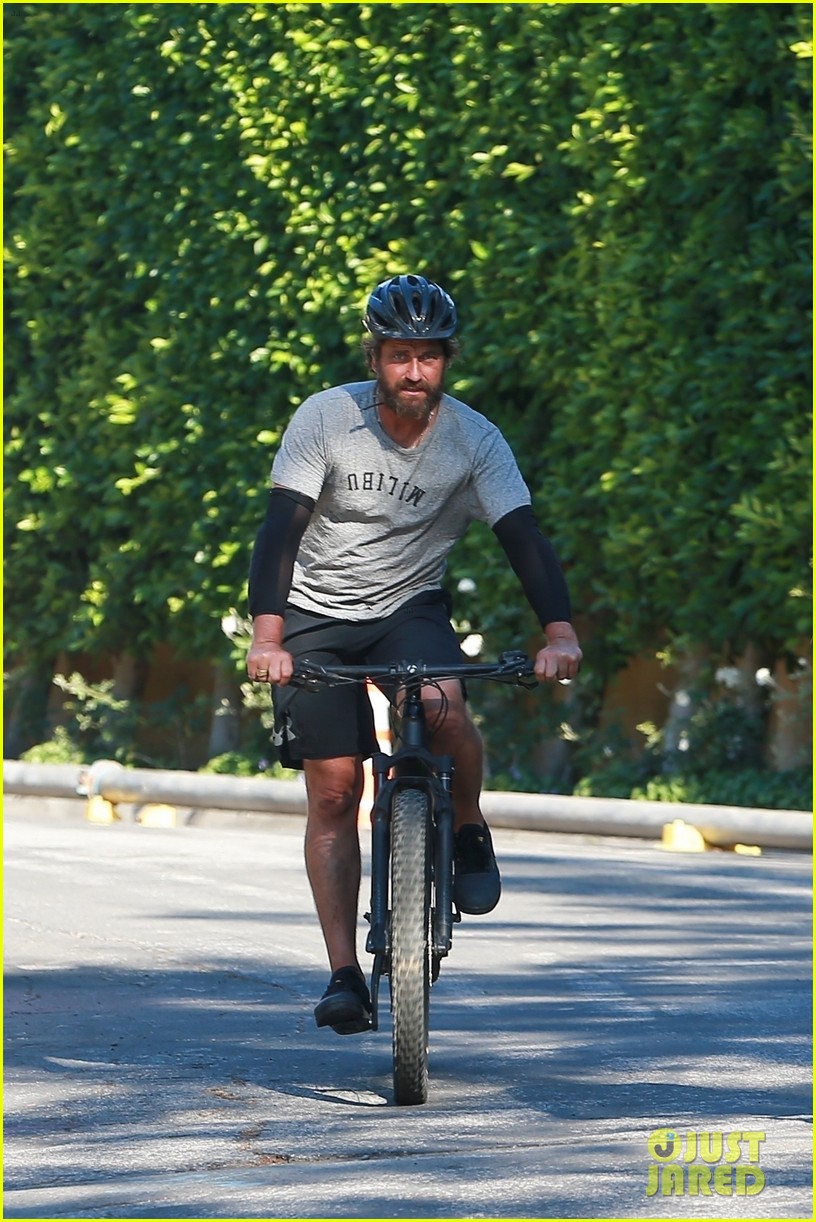 Gerard Butler Goes a Bike Ride After His Movie News Gets Announced ...