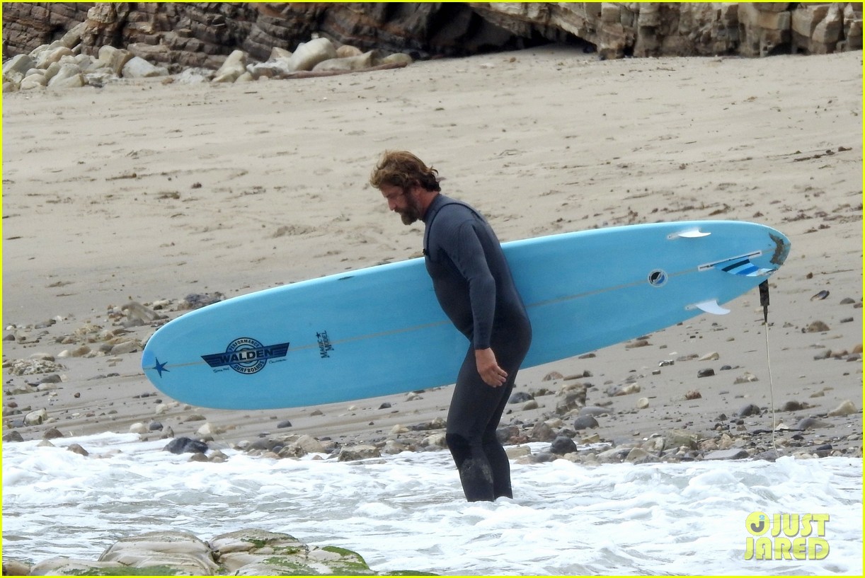 Gerard Butler Puts On His Skintight Wetsuit for a Day of Surfing: Photo ...
