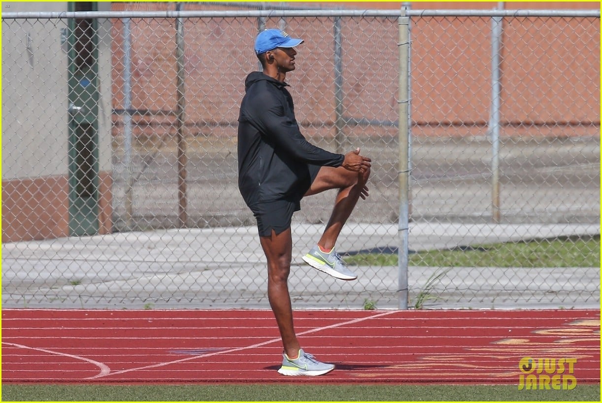 New 'Bachelor' Matt James Heads to an Empty Stadium for a Workout Amid ...