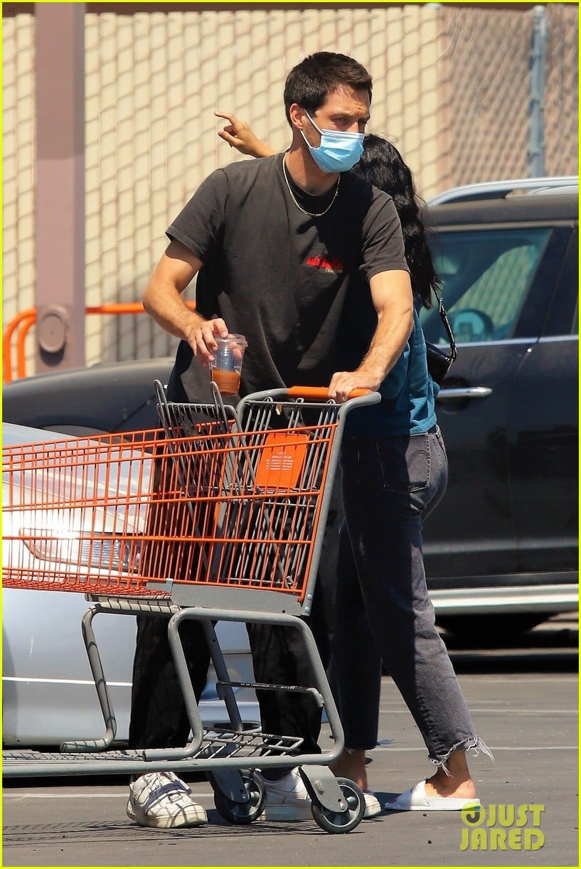 Camila Mendes & New Boyfriend Grayson Vaughan Do Some Shopping Together ...