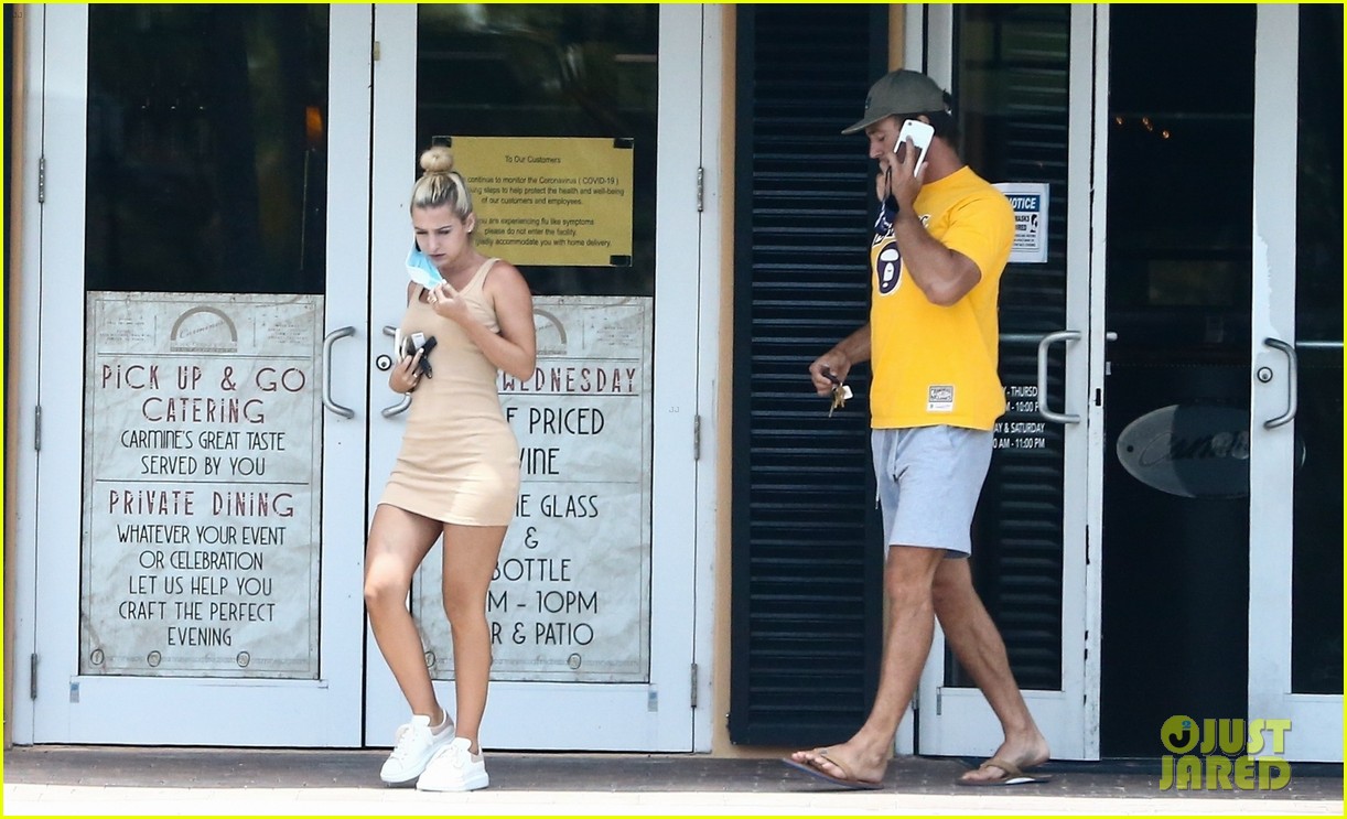 Tyler Cameron's 'Mystery Blonde' Revealed After Lunch Date - See the ...