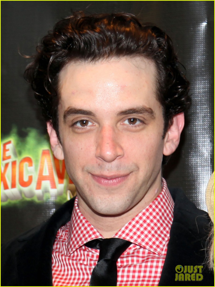 Nick Cordero Dead - Broadway Actor Dies at 41 After Long Battle with ...