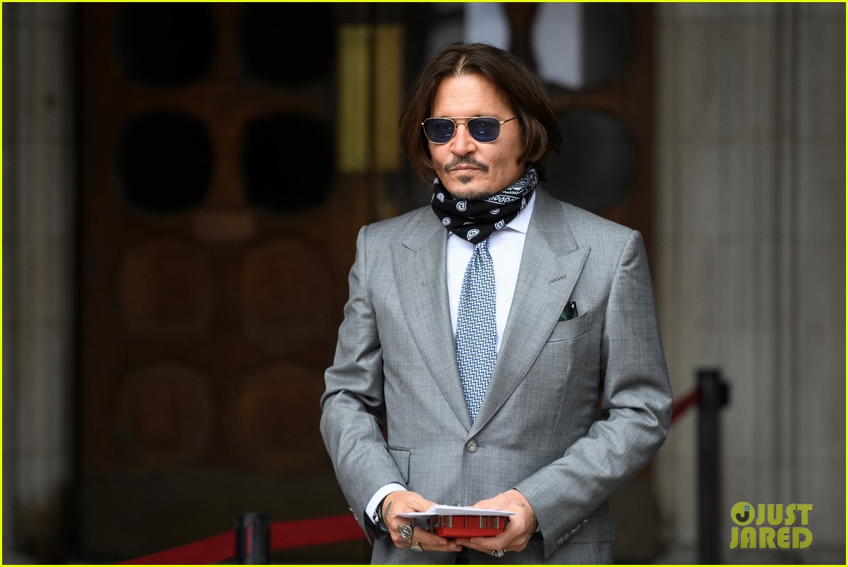 Security Guard Testifies in Johnny Depp Trial About the Night Amber ...