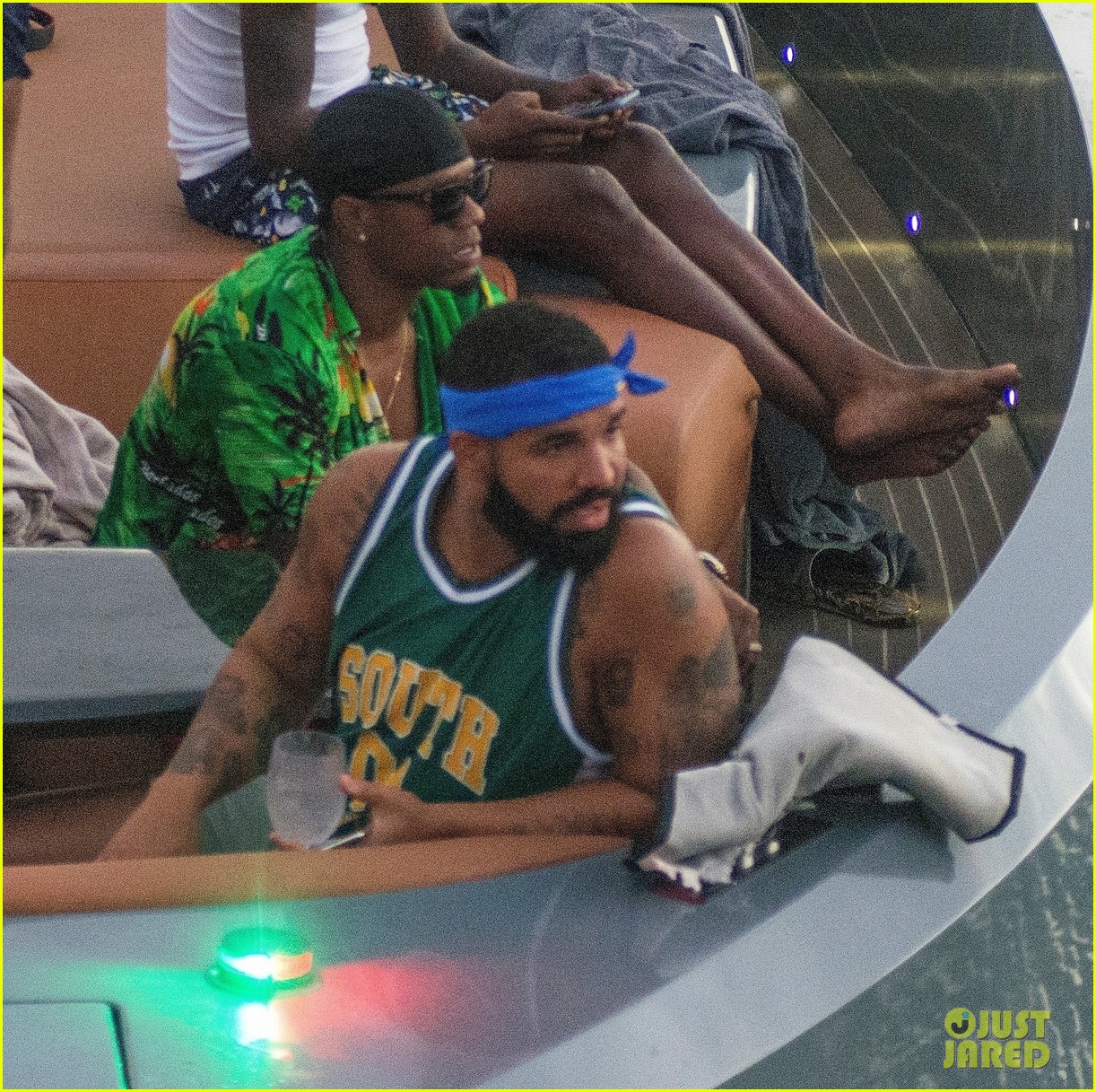 Drake Heads Out on a Boat Ride With Friends in Barbados: Photo 4471177 ...