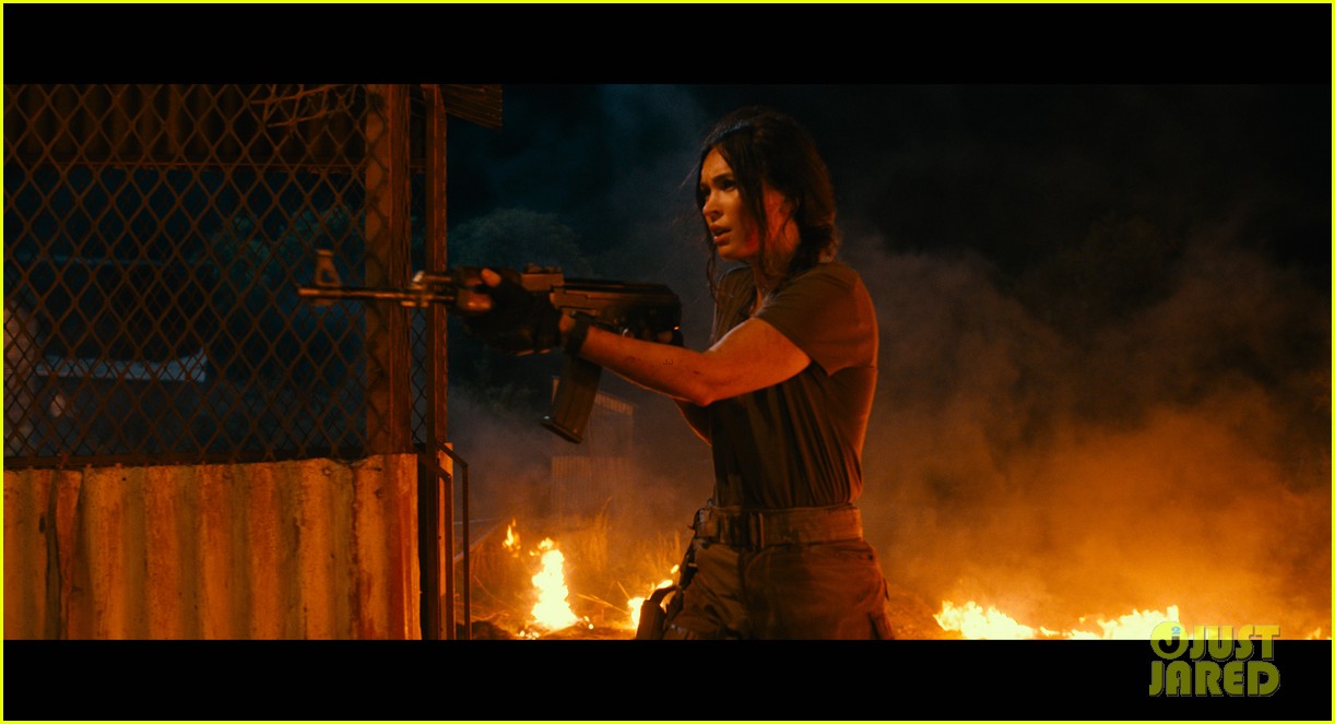 Megan Fox Battles Killer Lions & Rebels in 'Rogue' Trailer - Watch ...