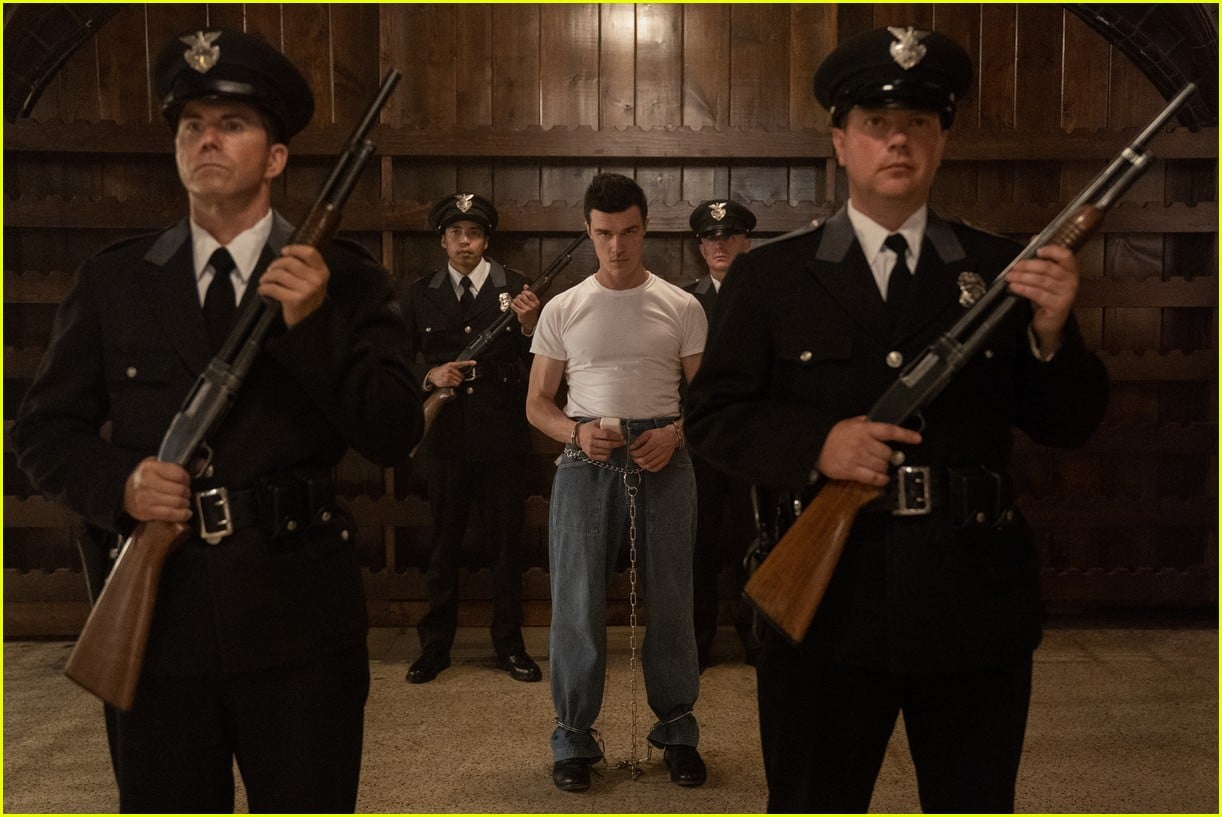 Sarah Paulson in Netflix's 'Ratched' - First Look Photos!: Photo ...