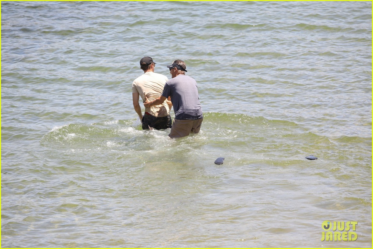 Naya Rivera's Ex Ryan Dorsey Makes an Emotional Visit to Lake Piru: Photo 4468917 | Naya Rivera ...