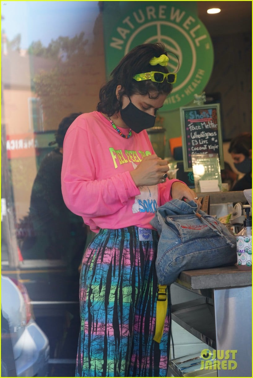 Here Are Soko's Top Ten Movies She Cries During & the Perfect Treats to ...