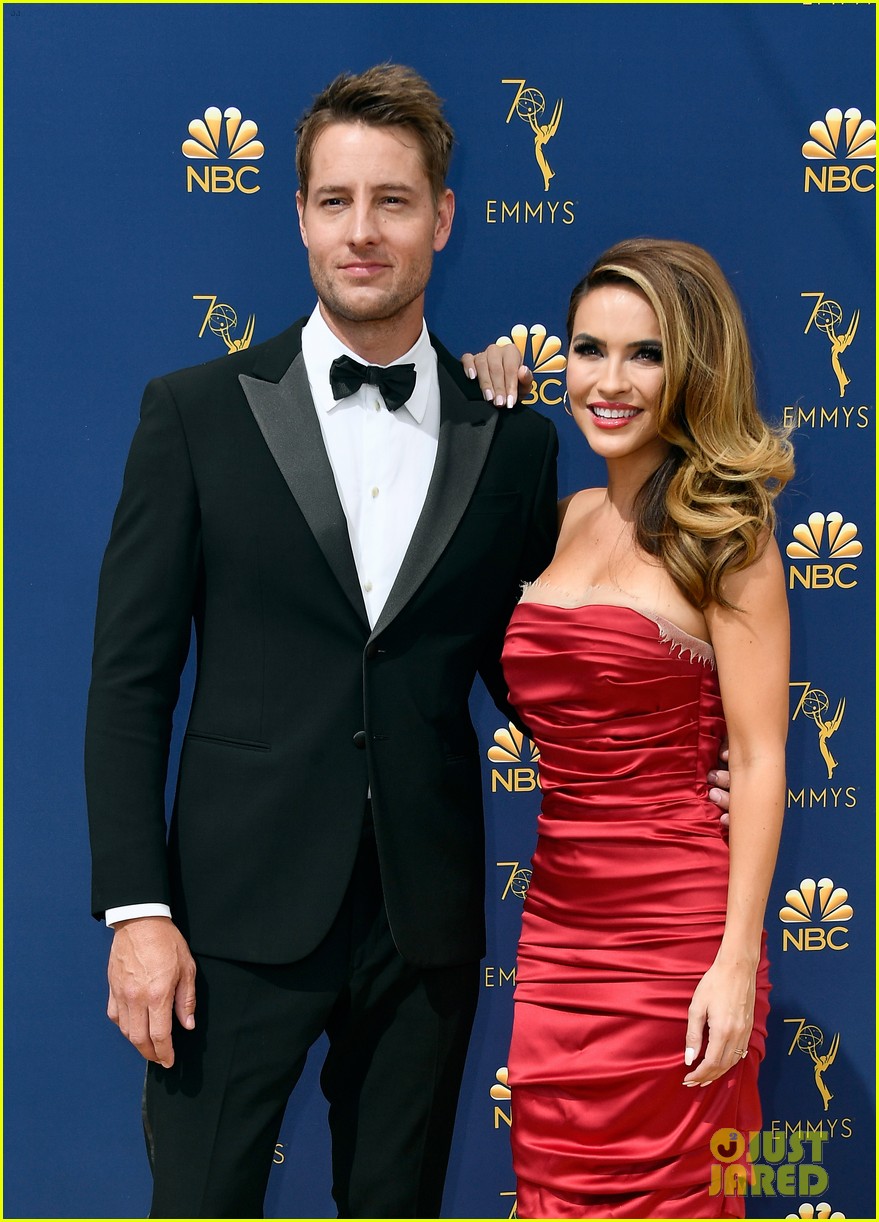 Chrishell Stause Reveals the Surprising Way Justin Hartley Told Her He ...