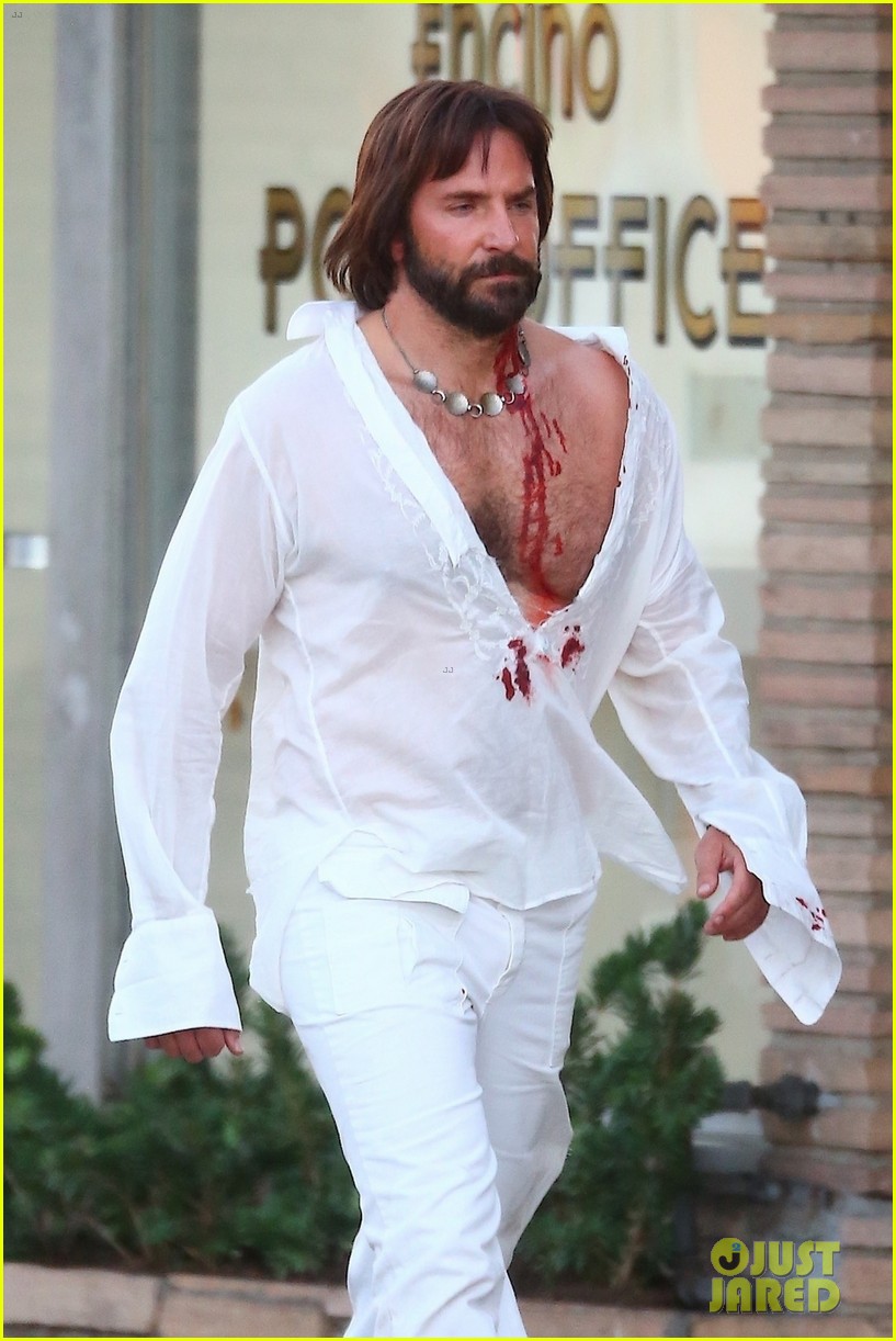 Bradley Cooper Is Bloody & Angry in New Set Photos for Paul Thomas ...