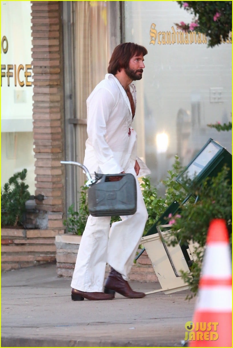 Bradley Cooper Is Bloody & Angry in New Set Photos for Paul Thomas ...