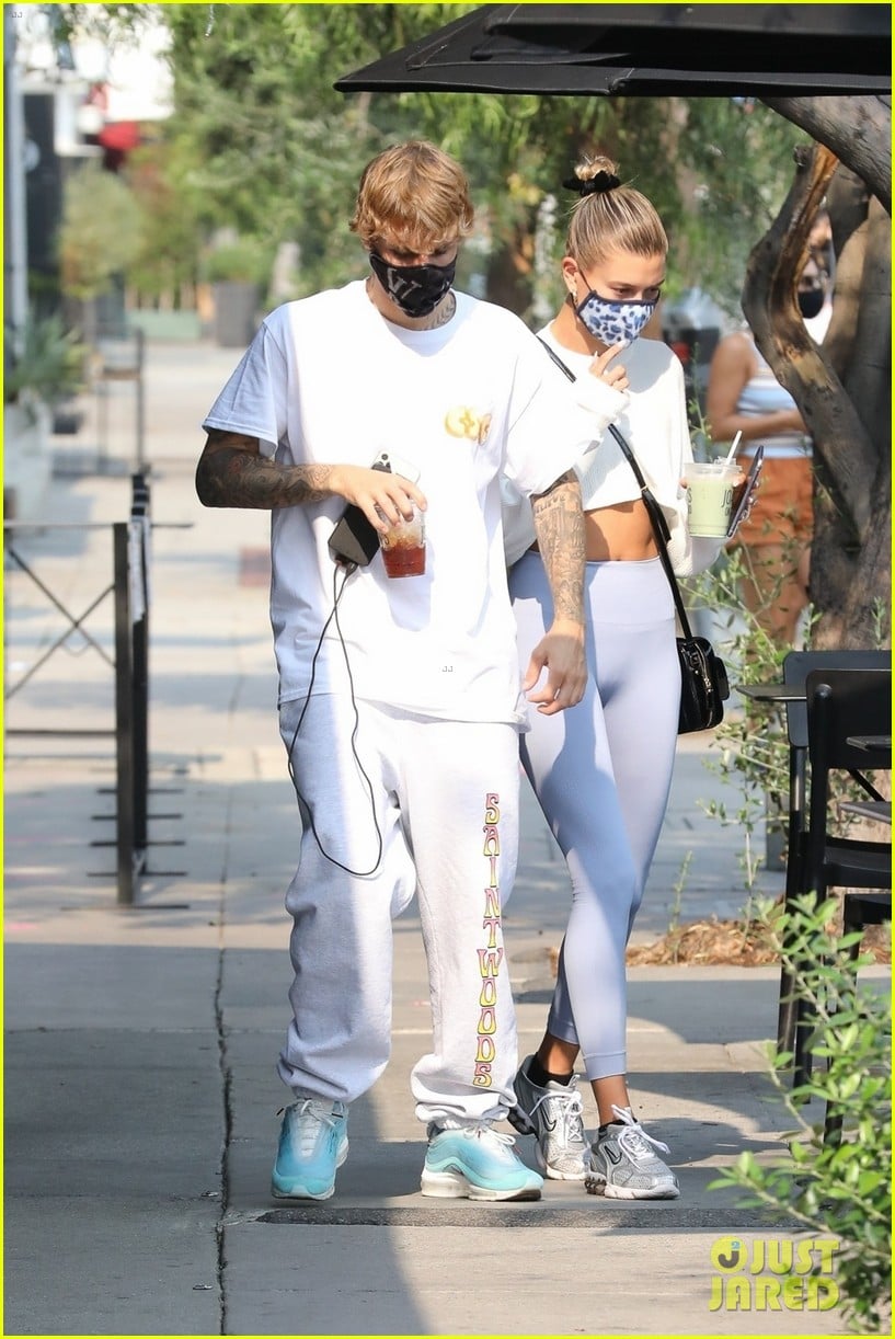 Justin & Hailey Bieber Hit Up a Local Breakfast Spot: Photo 4476476 ...