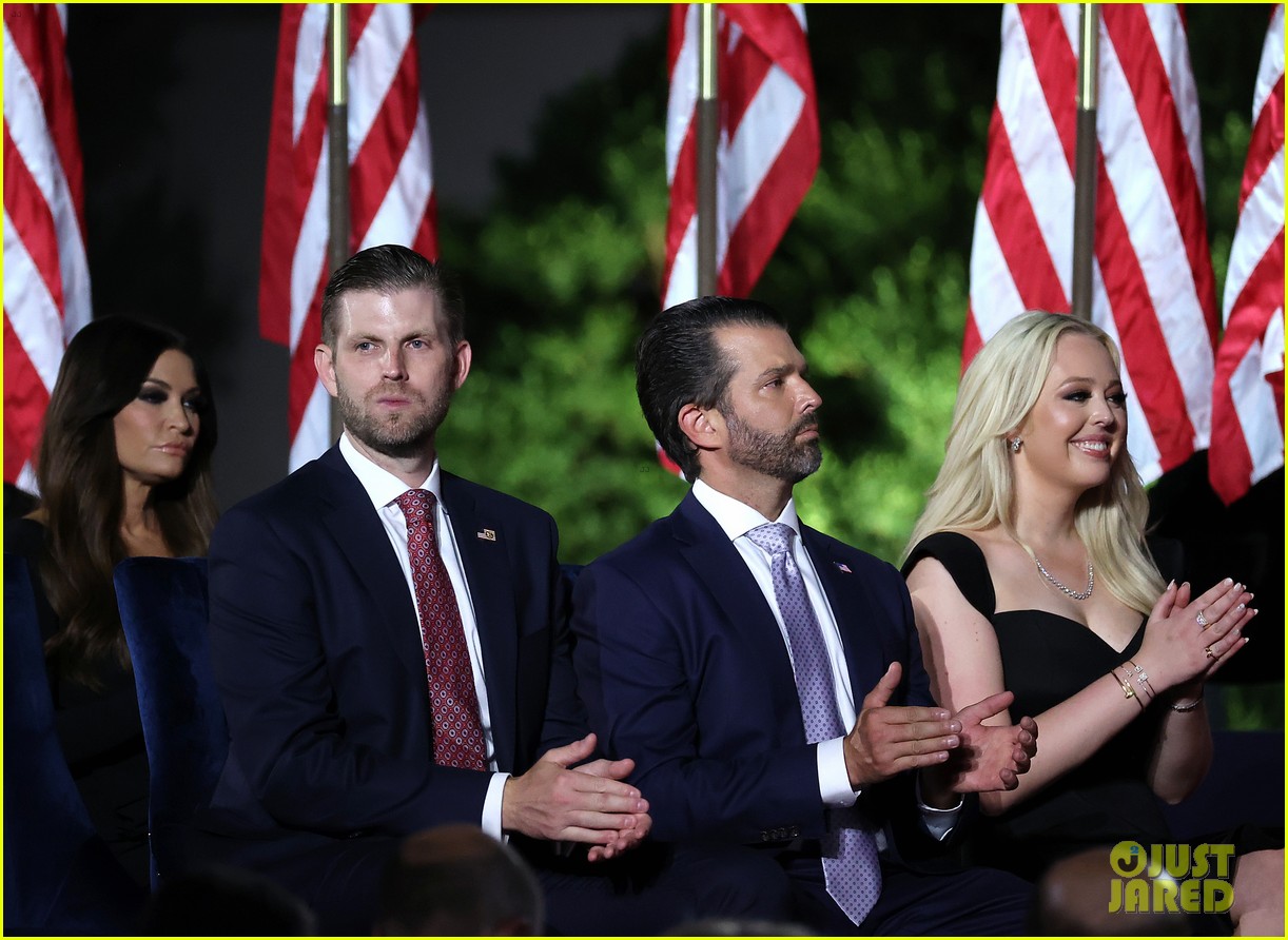 Melania Trump's Reaction to Ivanka at RNC 2020 Is Going Viral - Watch ...